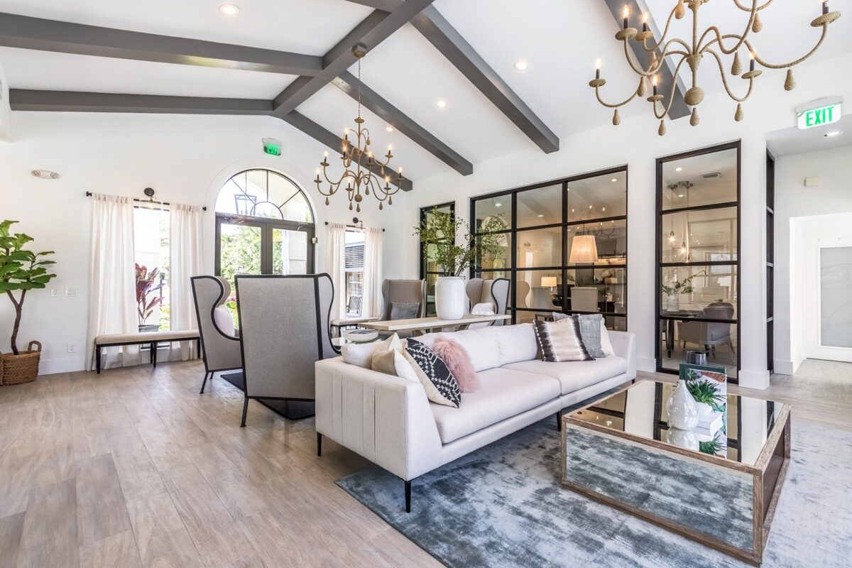 Photos | Bell Boca Town Center | Boca Raton, FL Apts